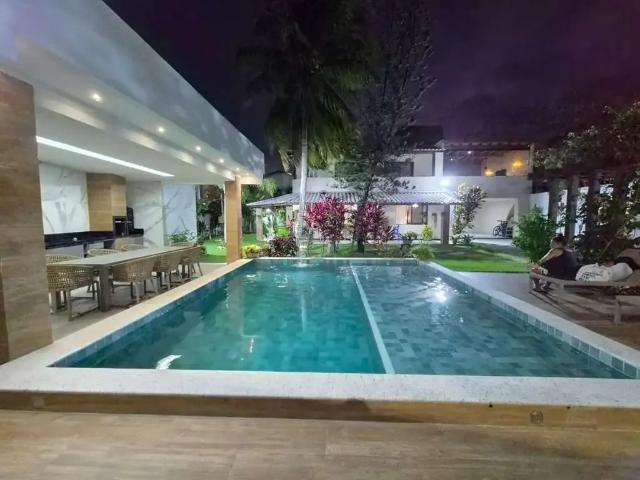 Casa / Sobrado para Venda em Lauro de Freitas/BA Vilas do Atlantico 4 Quartos