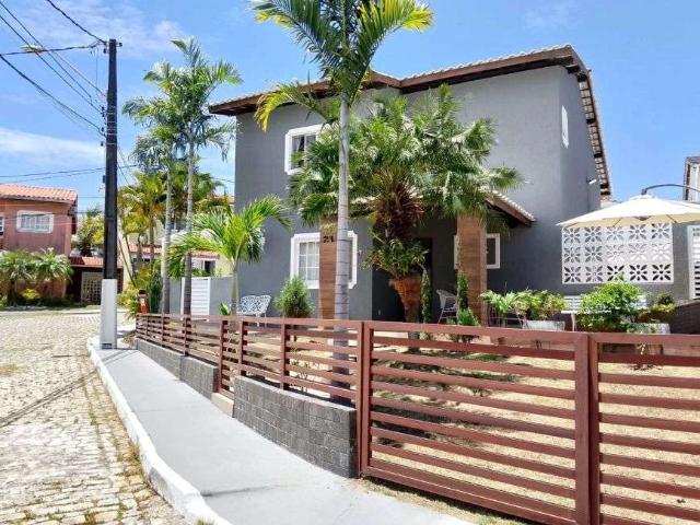Casa / Sobrado para Venda em Lauro de Freitas/BA Vilas do Atlantico 4 Quartos