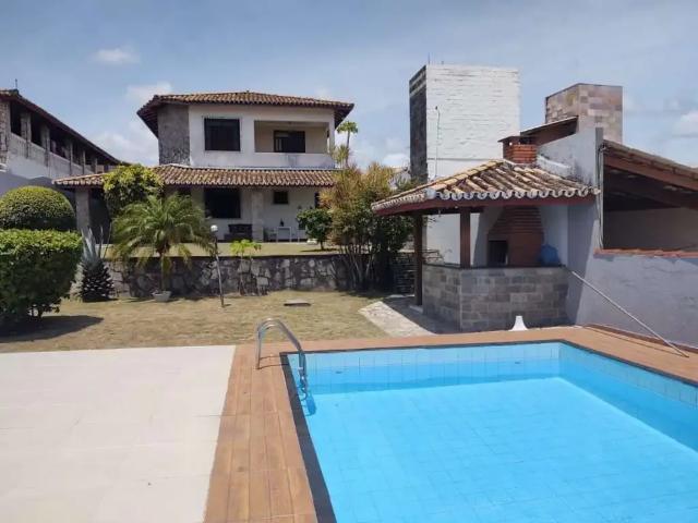 Casa / Sobrado para Venda em Lauro de Freitas/BA Vilas do Atlantico 4 Quartos