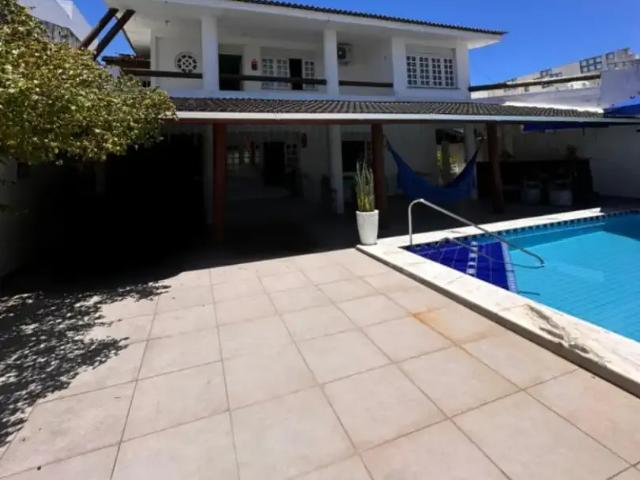 Casa / Sobrado para Venda em Lauro de Freitas/BA Vilas do Atlantico 5 Quartos