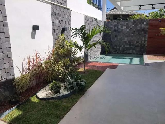 Casa / Sobrado para Venda em Lauro de Freitas/BA Vilas do Atlantico 5 Quartos