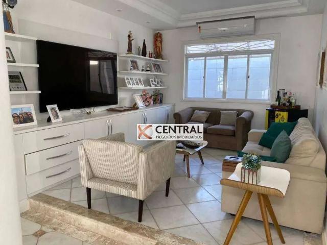 Casa / Sobrado para Venda em Lauro de Freitas/BA Vilas do Atlantico 6 Quartos