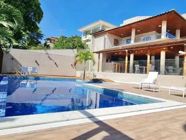 Casa / Sobrado para Venda em Lauro de Freitas/BA Vilas do Atlantico 6 Quartos