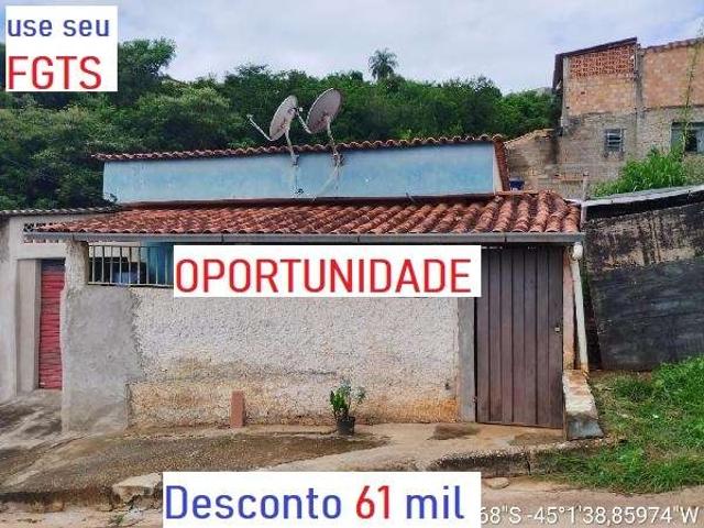 Casa / Sobrado para Venda em Lavras/MG Água Limpa 3 Quartos