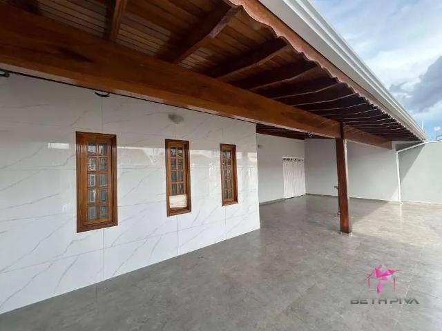 Casa / Sobrado para Venda em Leme/SP Cidade Jardim 3 Quartos