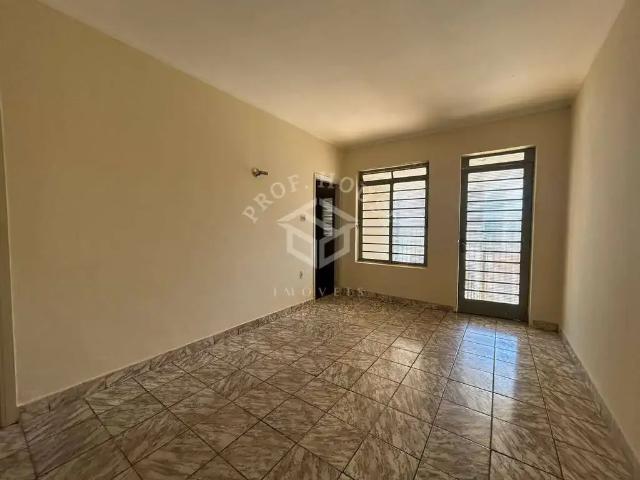 Casa / Sobrado para Venda em Limeira/SP Centro 3 Quartos