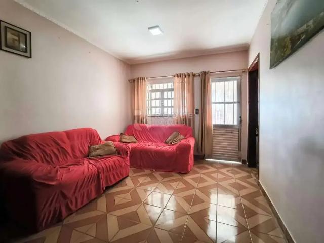 Casa / Sobrado para Venda em Limeira/SP Jardim Olga Veroni 3 Quartos