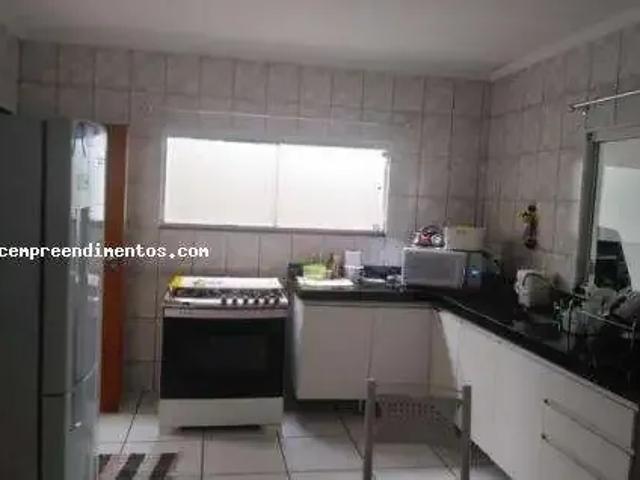 Casa / Sobrado para Venda em Limeira/SP Parque Hippolyto 2 Quartos