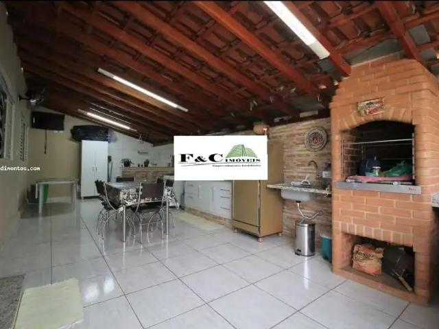 Casa / Sobrado para Venda em Limeira/SP Parque Hippolyto 3 Quartos