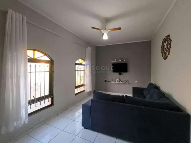 Casa / Sobrado para Venda em Limeira/SP Parque Hippolyto 3 Quartos