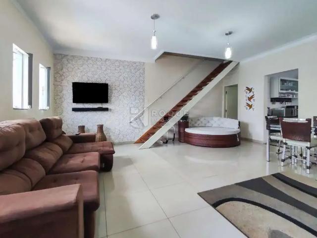 Casa / Sobrado para Venda em Limeira/SP Parque Pompeo 4 Quartos