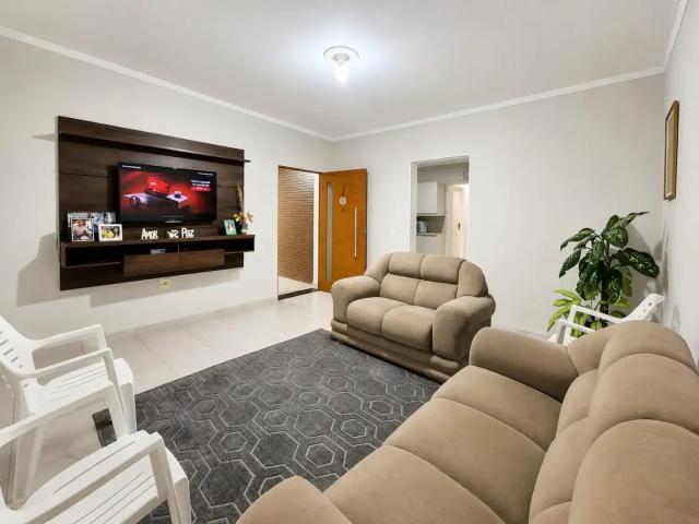 Casa / Sobrado para Venda em Limeira/SP Parque Residencial Aeroporto 3 Quartos