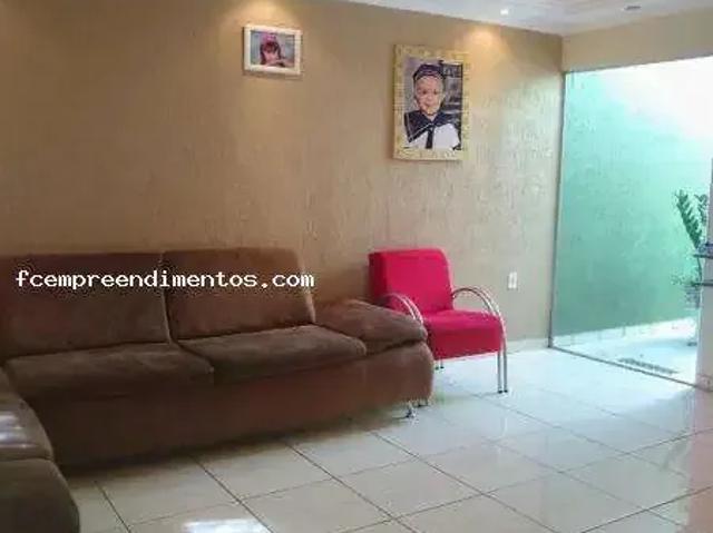 Casa / Sobrado para Venda em Limeira/SP Residencial Econômico Manoel Simão de Barros Levy 3 Quartos