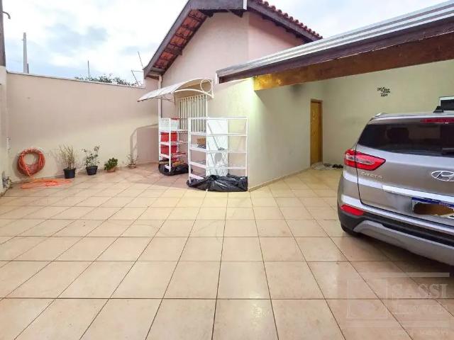 Casa / Sobrado para Venda em Limeira/SP Residencial Nobreville 3 Quartos