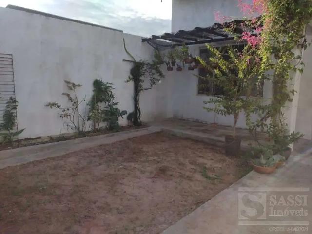 Casa / Sobrado para Venda em Limeira/SP Residencial Palmeira Real 3 Quartos
