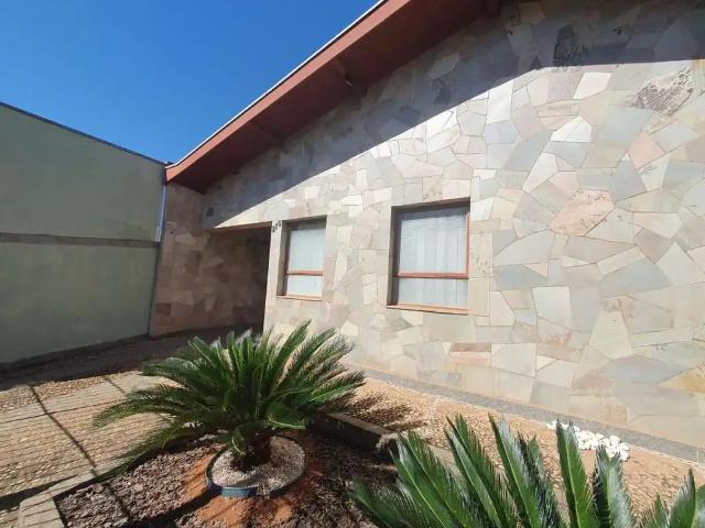 Casa / Sobrado para Venda em Limeira/SP Vila Camargo 3 Quartos