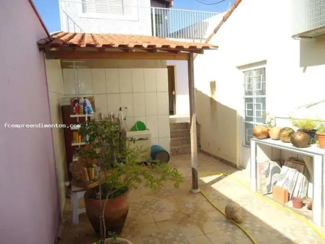 Casa / Sobrado para Venda em Limeira/SP Vila Castelar 5 Quartos