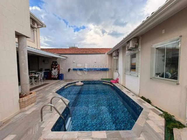 Casa / Sobrado para Venda em Limeira/SP Vila Independência 5 Quartos