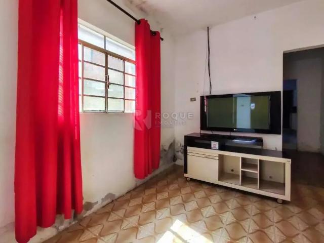 Casa / Sobrado para Venda em Limeira/SP Vila Queiroz 2 Quartos