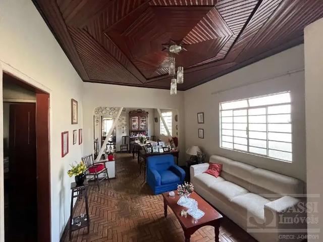Casa / Sobrado para Venda em Limeira/SP Vila São João 3 Quartos