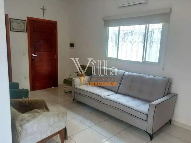 Casa / Sobrado para Venda em Limeira/SP Vila São João 3 Quartos