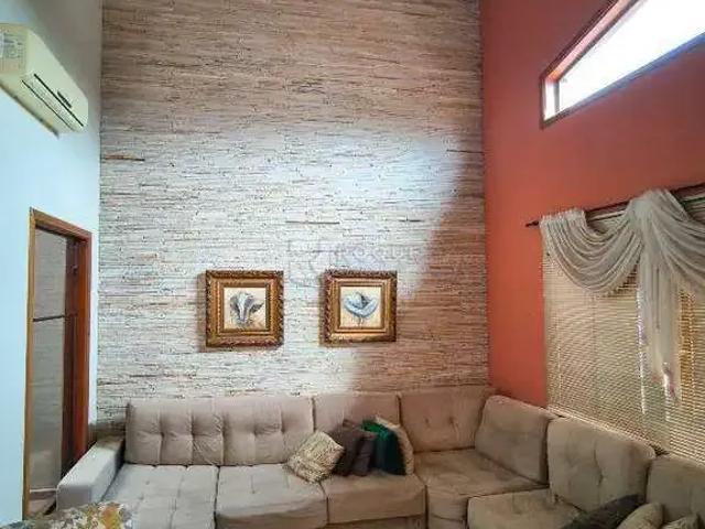 Casa / Sobrado para Venda em Limeira/SP Vila Solar 4 Quartos