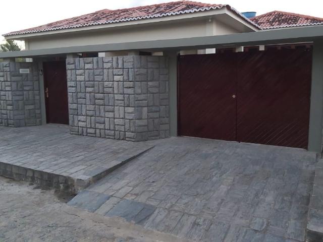Casa / Sobrado para Venda em Limoeiro/PE Otácio de Lemos 5 Quartos