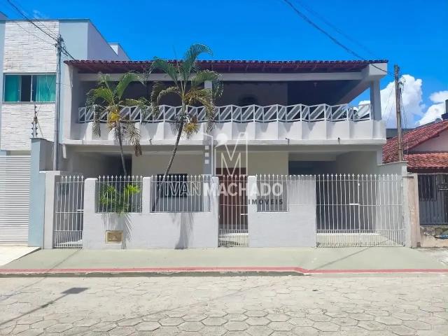 Casa / Sobrado para Venda em Linhares/ES Novo Horizonte 4 Quartos
