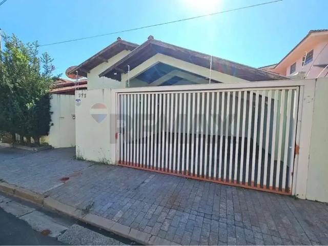 Casa / Sobrado para Venda em Lins/SP Jardim Arapuã 3 Quartos