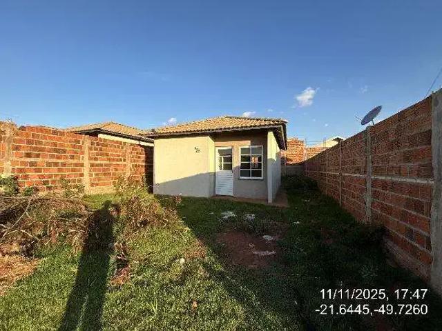 Casa / Sobrado para Venda em Lins/SP Residencial Dalgina Rodrigues da Grela 2 Quartos