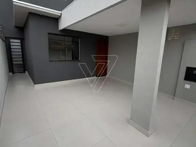 Casa / Sobrado para Venda em Londrina/PR Maria Lúcia 3 Quartos