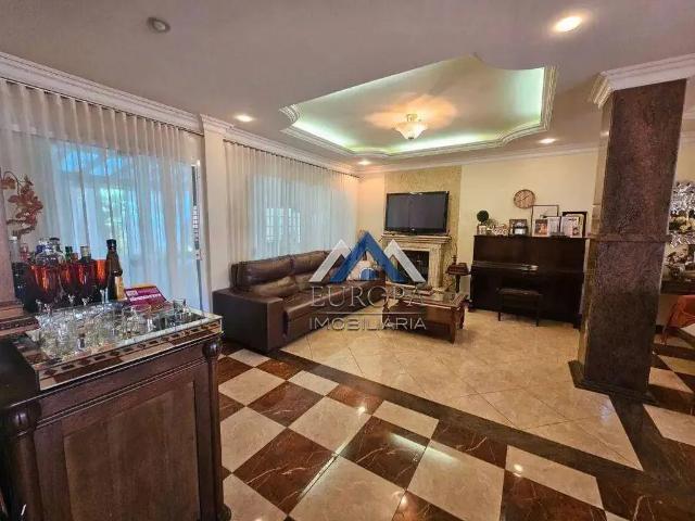 Casa / Sobrado para Venda em Londrina/PR Mediterrâneo 4 Quartos