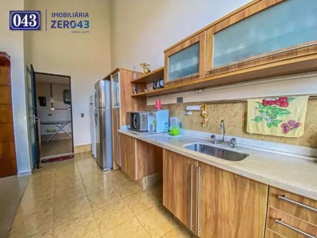 Casa / Sobrado para Venda em Londrina/PR Mediterrâneo 5 Quartos