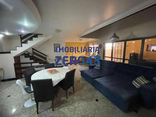 Casa / Sobrado para Venda em Londrina/PR Mediterrâneo 5 Quartos
