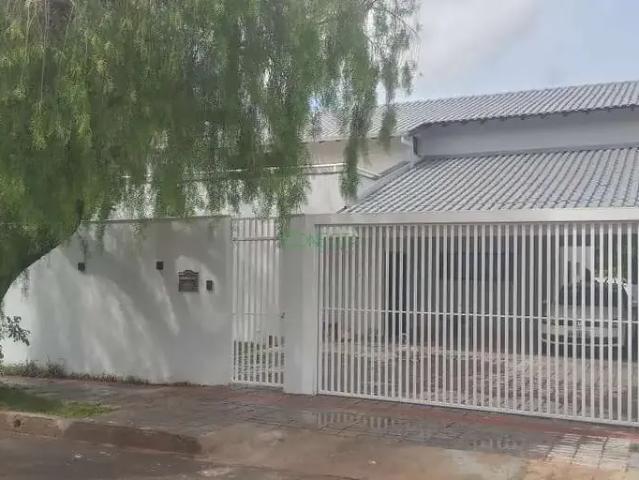 Casa / Sobrado para Venda em Londrina/PR Mediterrâneo 6 Quartos