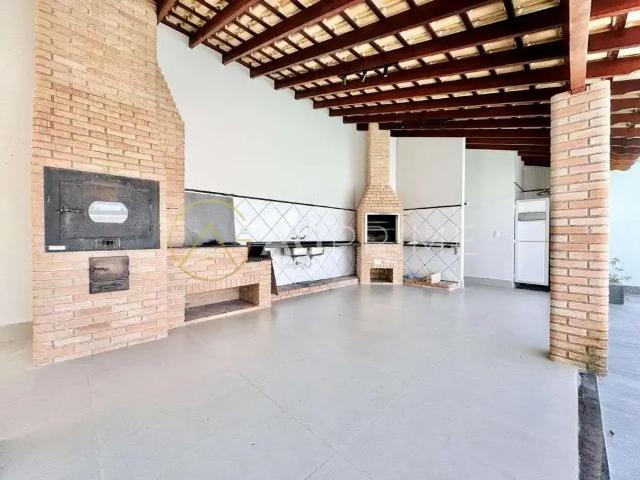 Casa / Sobrado para Venda em Londrina/PR Mediterrâneo 6 Quartos