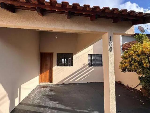 Casa / Sobrado para Venda em Londrina/PR Monte Carlo 2 Quartos