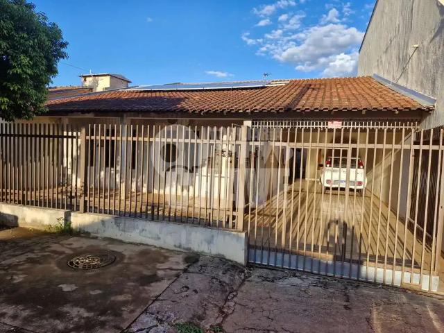 Casa / Sobrado para Venda em Londrina/PR Newton Guimarães