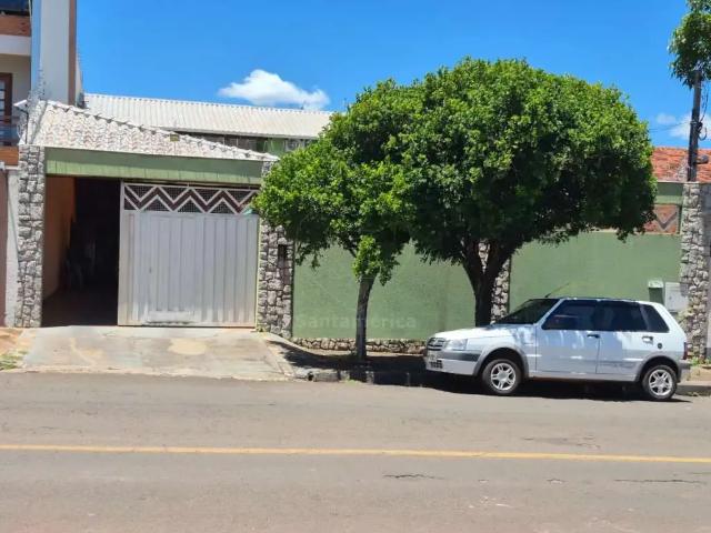 Casa / Sobrado para Venda em Londrina/PR Nossa Senhora de Lourdes 3 Quartos