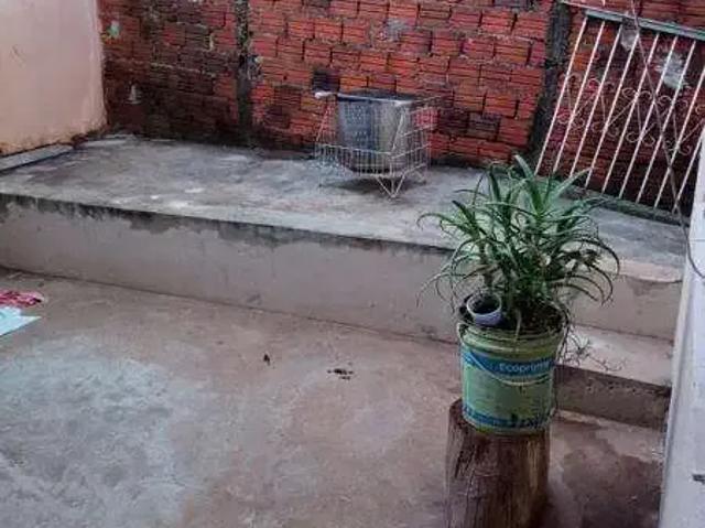 Casa / Sobrado para Venda em Londrina/PR Nova 3 Quartos