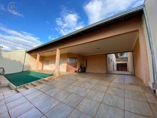 Casa / Sobrado para Venda em Londrina/PR Aurora 3 Quartos