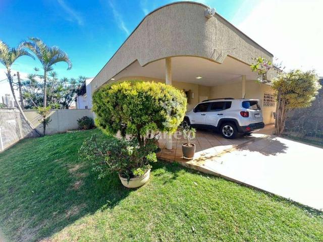 Casa / Sobrado para Venda em Londrina/PR Aurora 3 Quartos