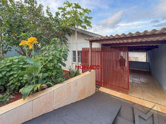 Casa / Sobrado para Venda em Londrina/PR Avelino A Vieira 3 Quartos