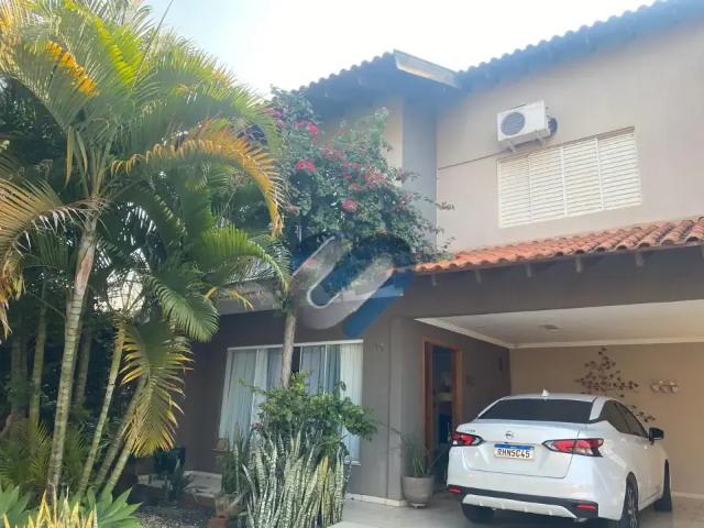Casa / Sobrado para Venda em Londrina/PR Aeroporto 4 Quartos