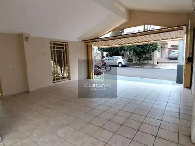 Casa / Sobrado para Venda em Londrina/PR Aeroporto 1 Quartos