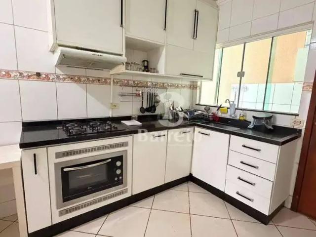 Casa / Sobrado para Venda em Londrina/PR Alpes 3 Quartos