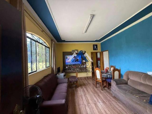 Casa / Sobrado para Venda em Londrina/PR Alpes 3 Quartos