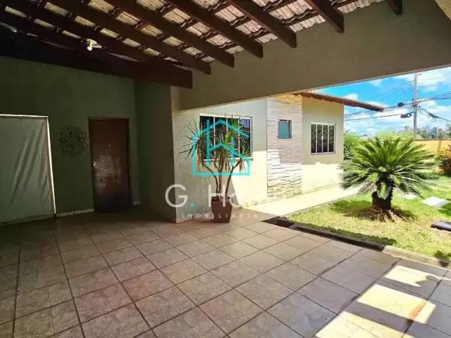Casa / Sobrado para Venda em Londrina/PR Alpes 3 Quartos