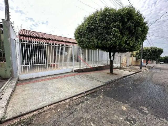 Casa / Sobrado para Venda em Londrina/PR Alto da Boa Vista 3 Quartos