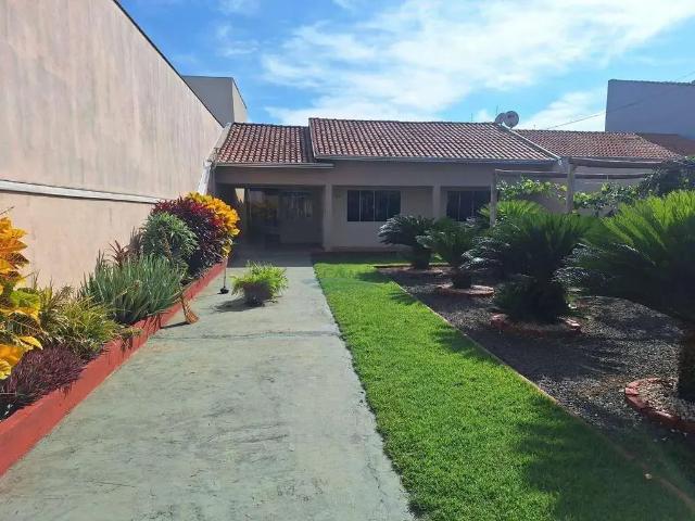 Casa / Sobrado para Venda em Londrina/PR Alto da Boa Vista 3 Quartos